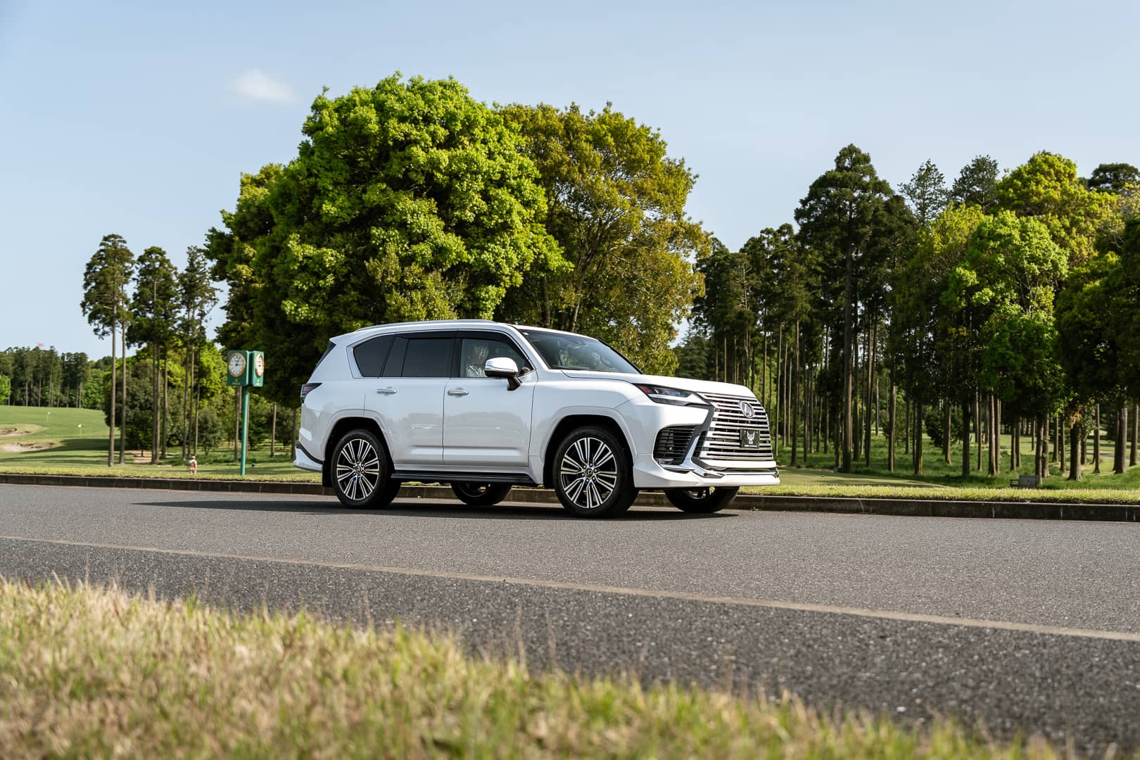 LEXUS LX600 - CAR WINGS Japan